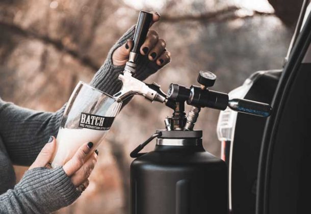 Best Pressurized Growlers: The Ultimate Guide to Beer On The Go - Man ...